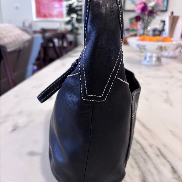 Coach | Bags | Coach Black Leather Shoulder Bag With Contrast Stitching ...